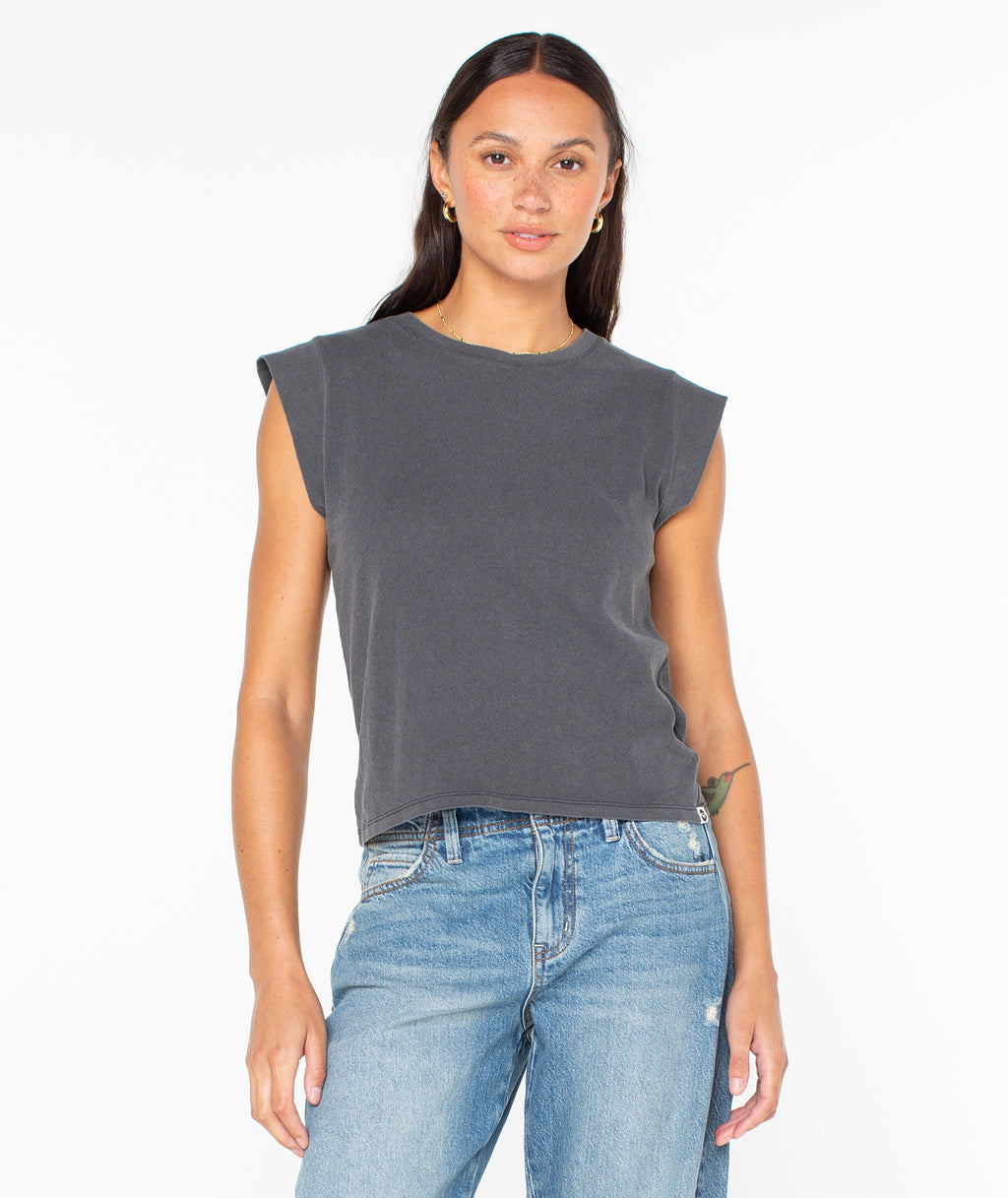 Hot Shot Muscle Tee - Roxy