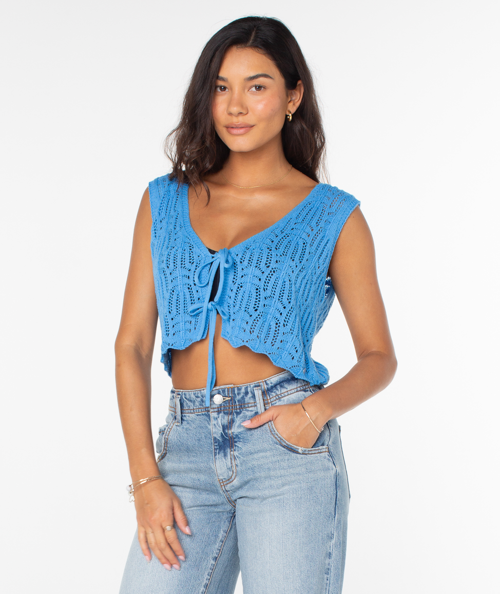 ROXY® | Surf, Snowboard & Active Fashion for Women & Girls
